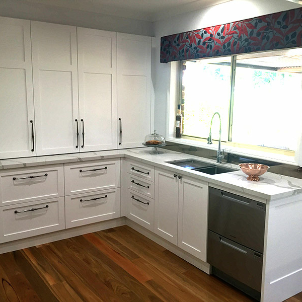 Traditional Kitchens - Highland Kitchens . South West Sydney, Macarthur.